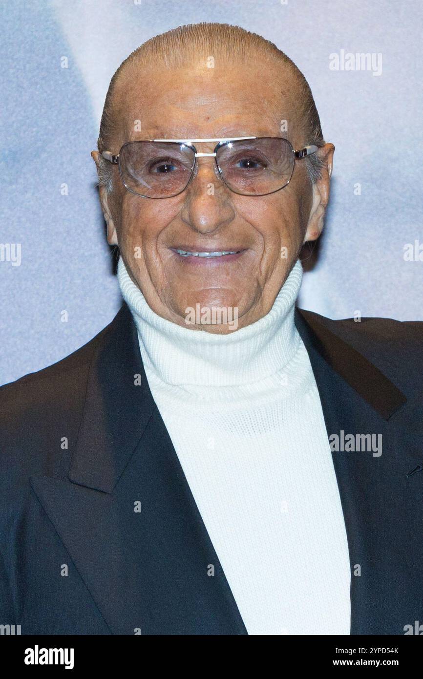 Turin, Italy. 29th Nov, 2024. Italian singer Tony Renis photocall at ...