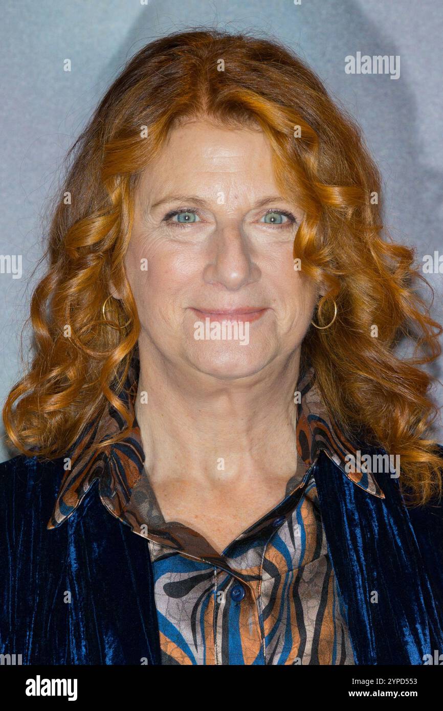 Angela finocchiaro actress hi-res stock photography and images - Alamy
