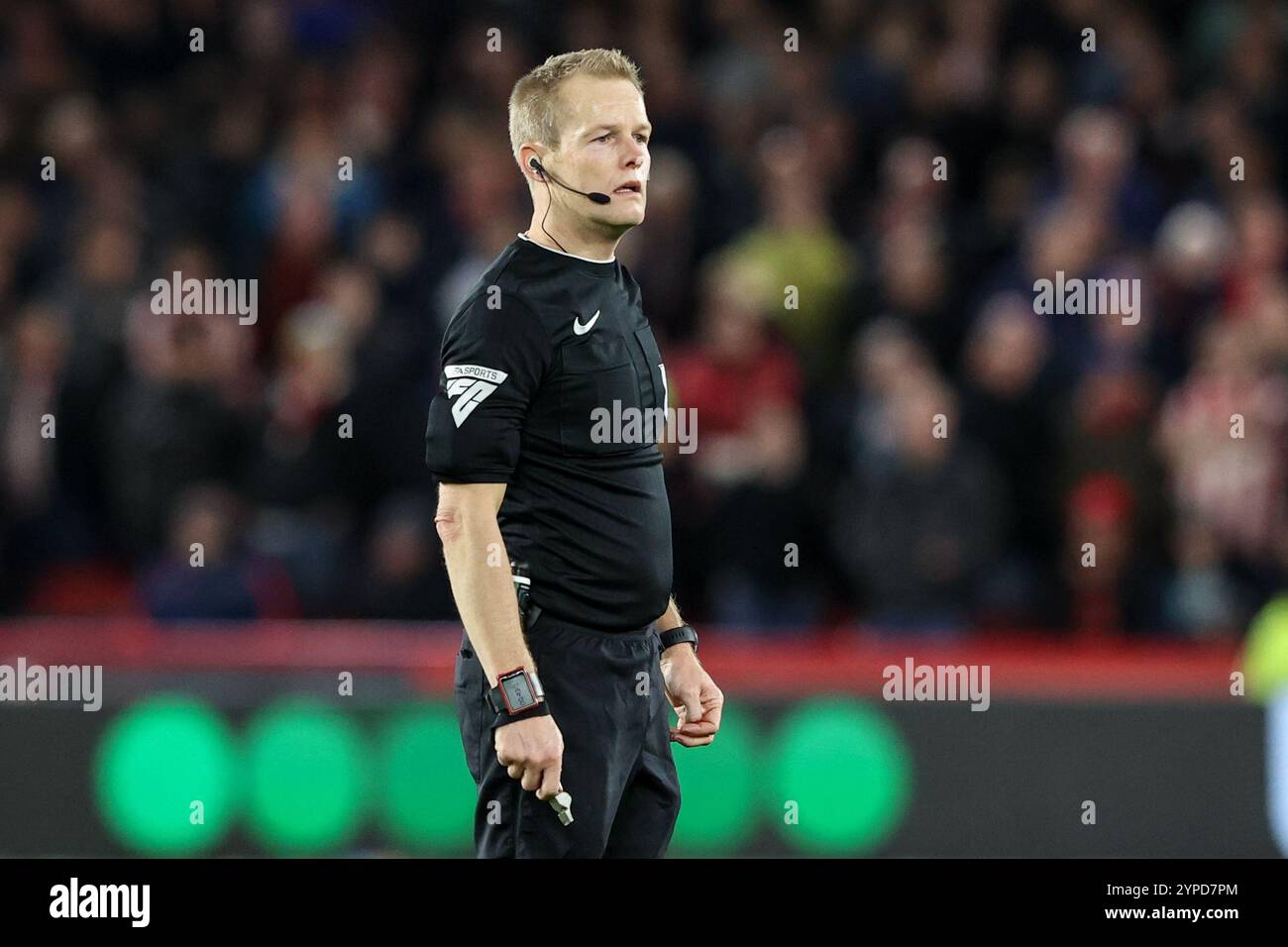 Referee Gavin Ward during the Sky Bet Championship match Sheffield ...