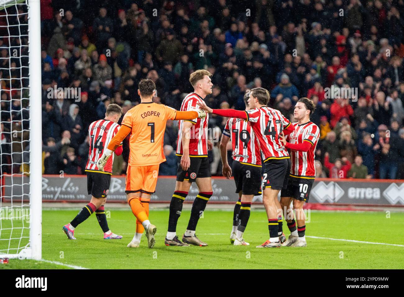 Sheffield United players run over to congratulate Sheffield United ...