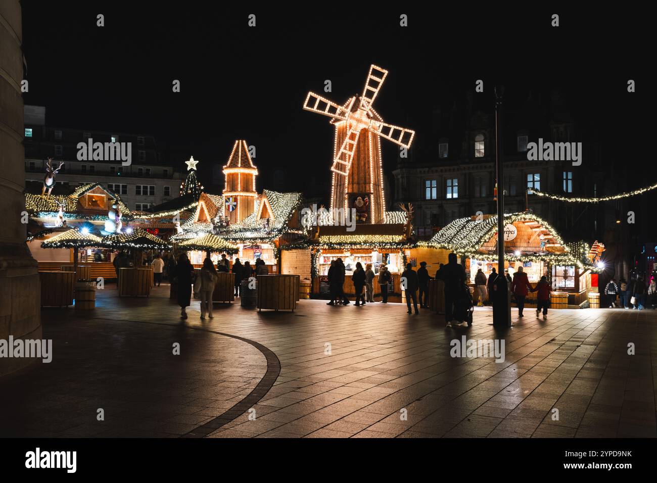 VICTORIA SQUARE, BIRMINGHAM, UK - NOVEMBER 28, 2024. Landscape panorama ...