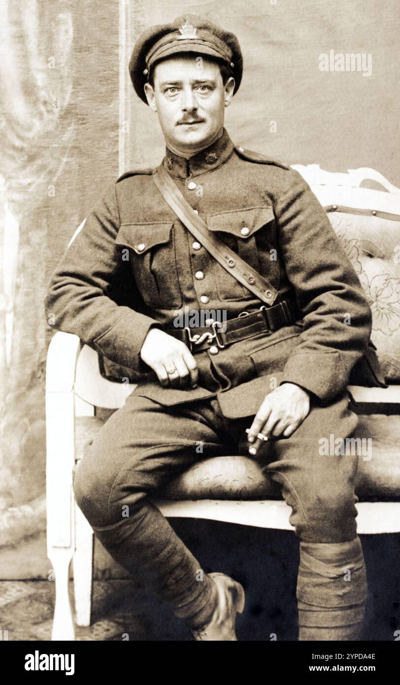 A soldier of the Canadian Army Service Corps during the First World War Stock Photo - Alamy