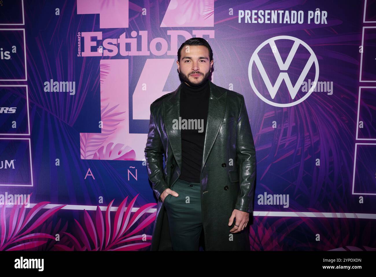 Rafael Oropeza attends the pink carpet for 14th anniversary of Estilo ...