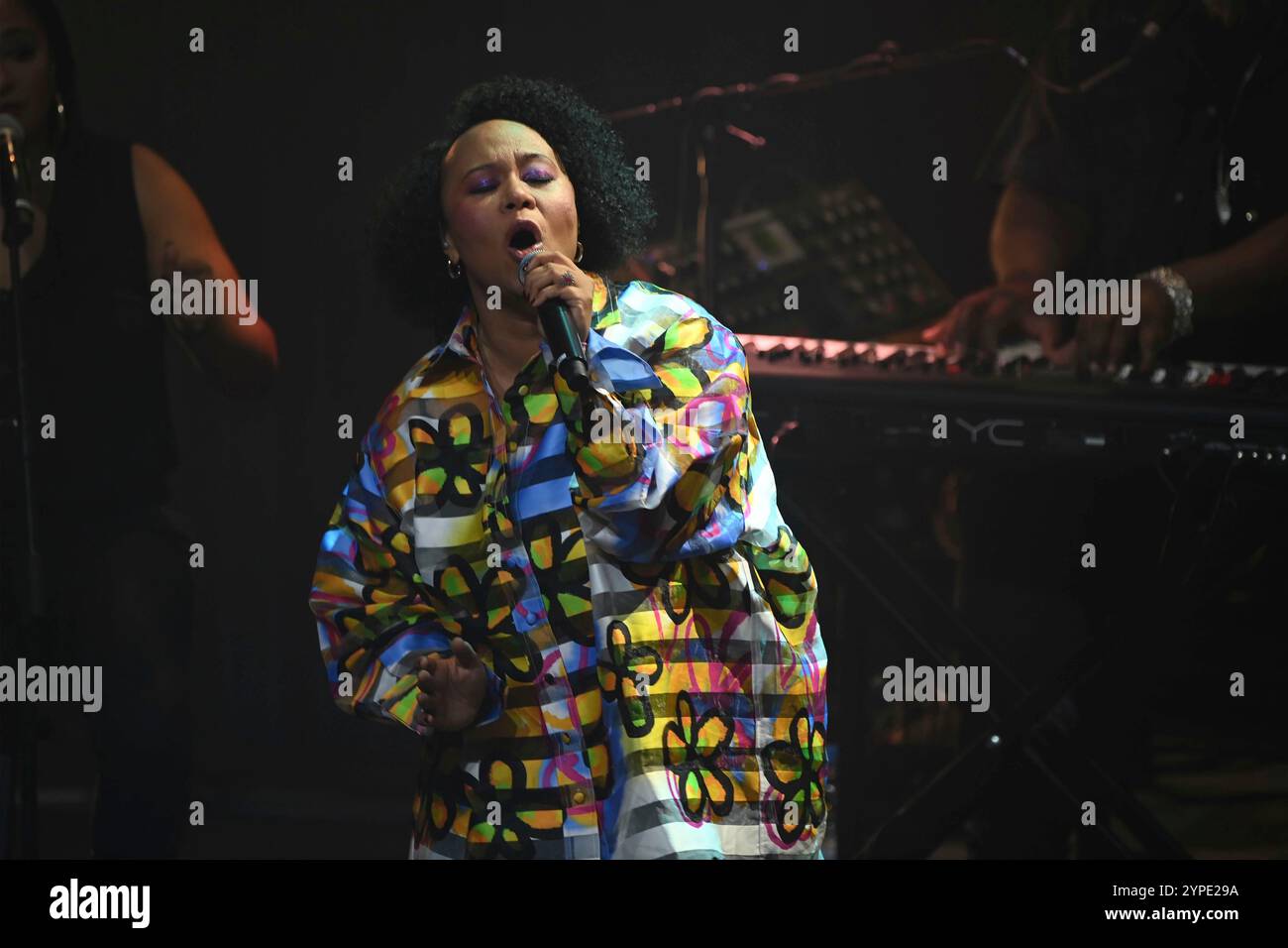 Duesseldorf, Deutschland. 30th Nov, 2024. Emelie SANDE, singer ...