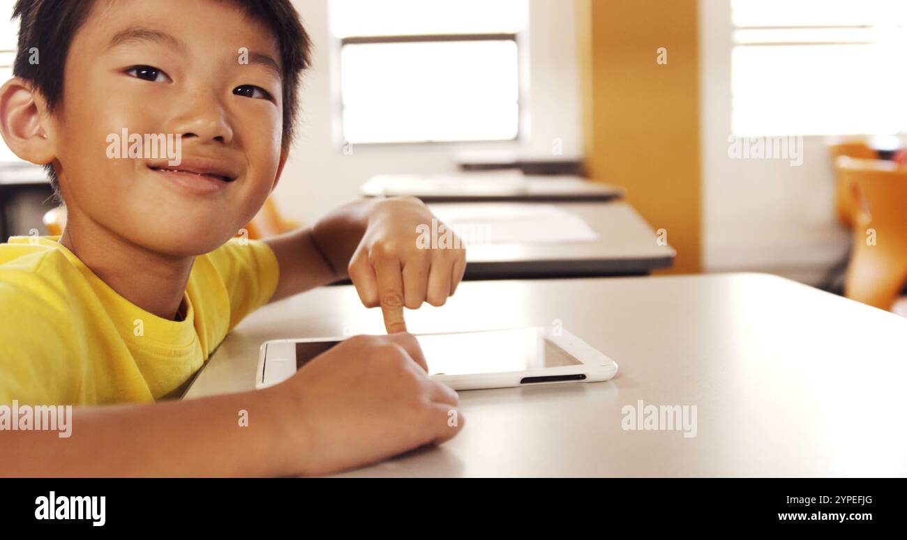 Digital tools in school hi-res stock photography and images - Alamy