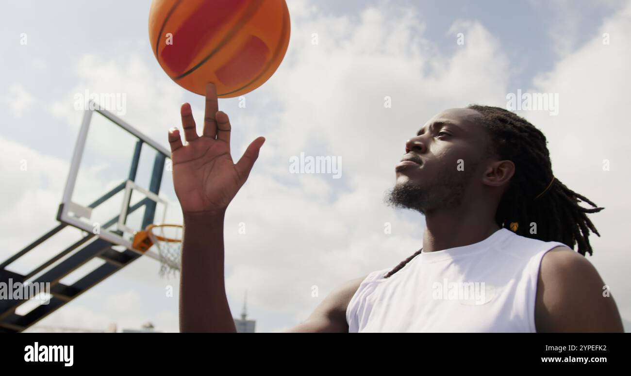 American basketball player dunk hi-res stock photography and images - Alamy