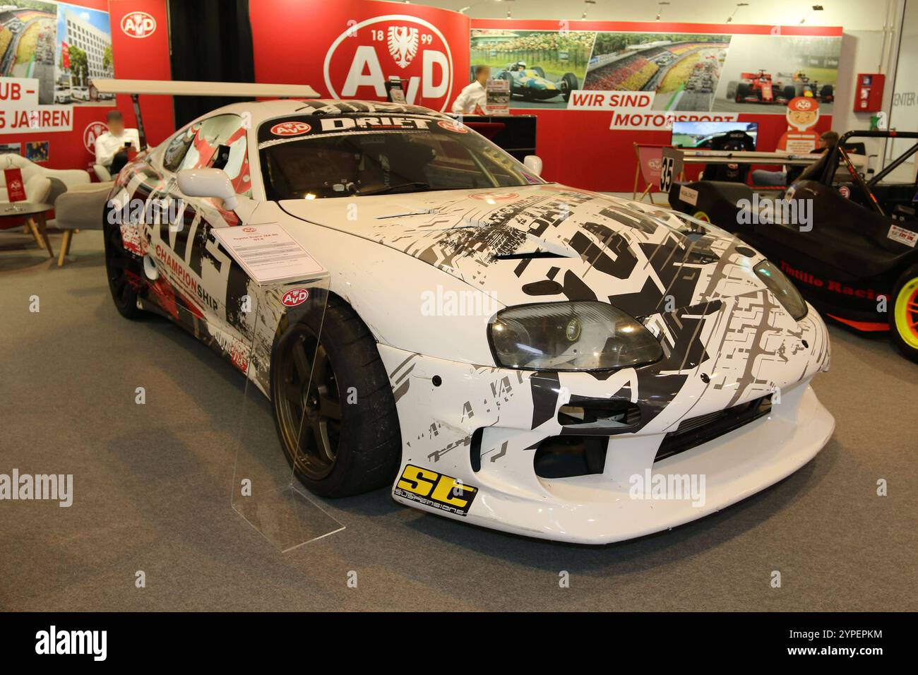 Toyota Supra JZA 80 GT-E Baujahr 1993 am Stand des AvD Automobilclub ...