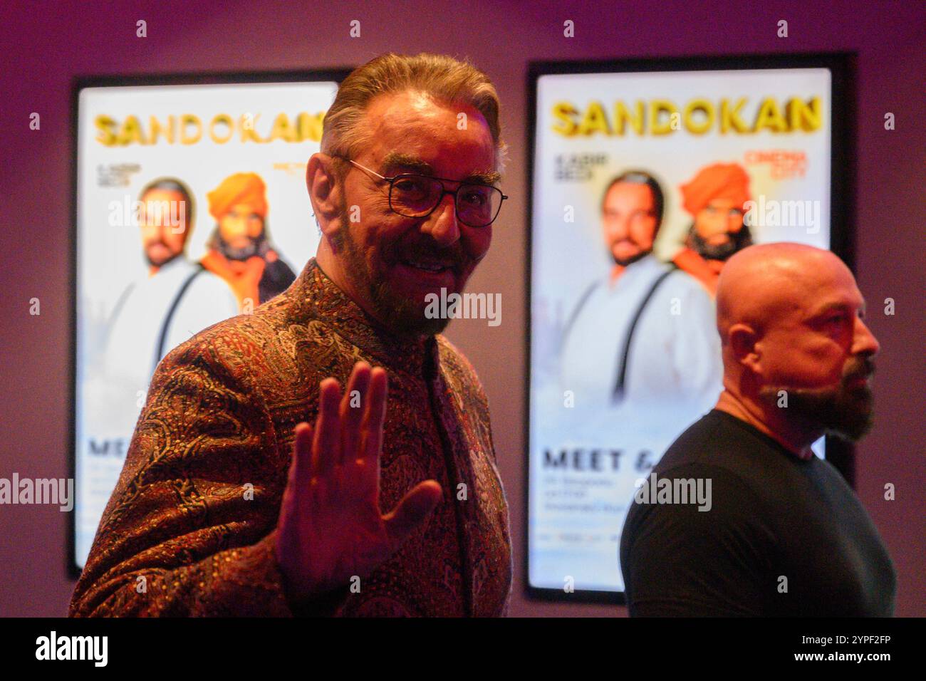 Prague, Czech Republic. 29th Nov, 2024. Indian actor Kabir Bedi (left ...