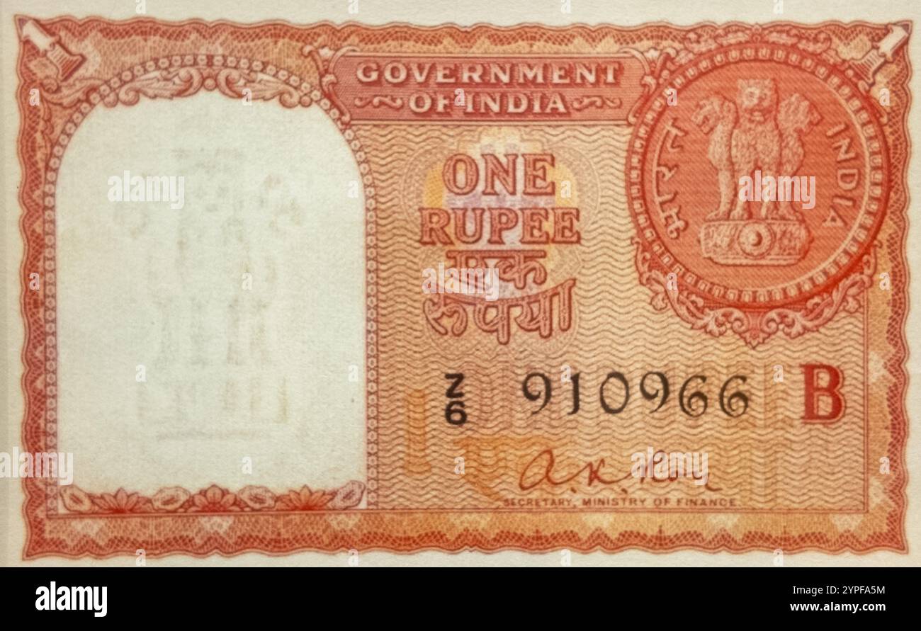 one rupee note issue by Reserve Bank of India Stock Photo - Alamy