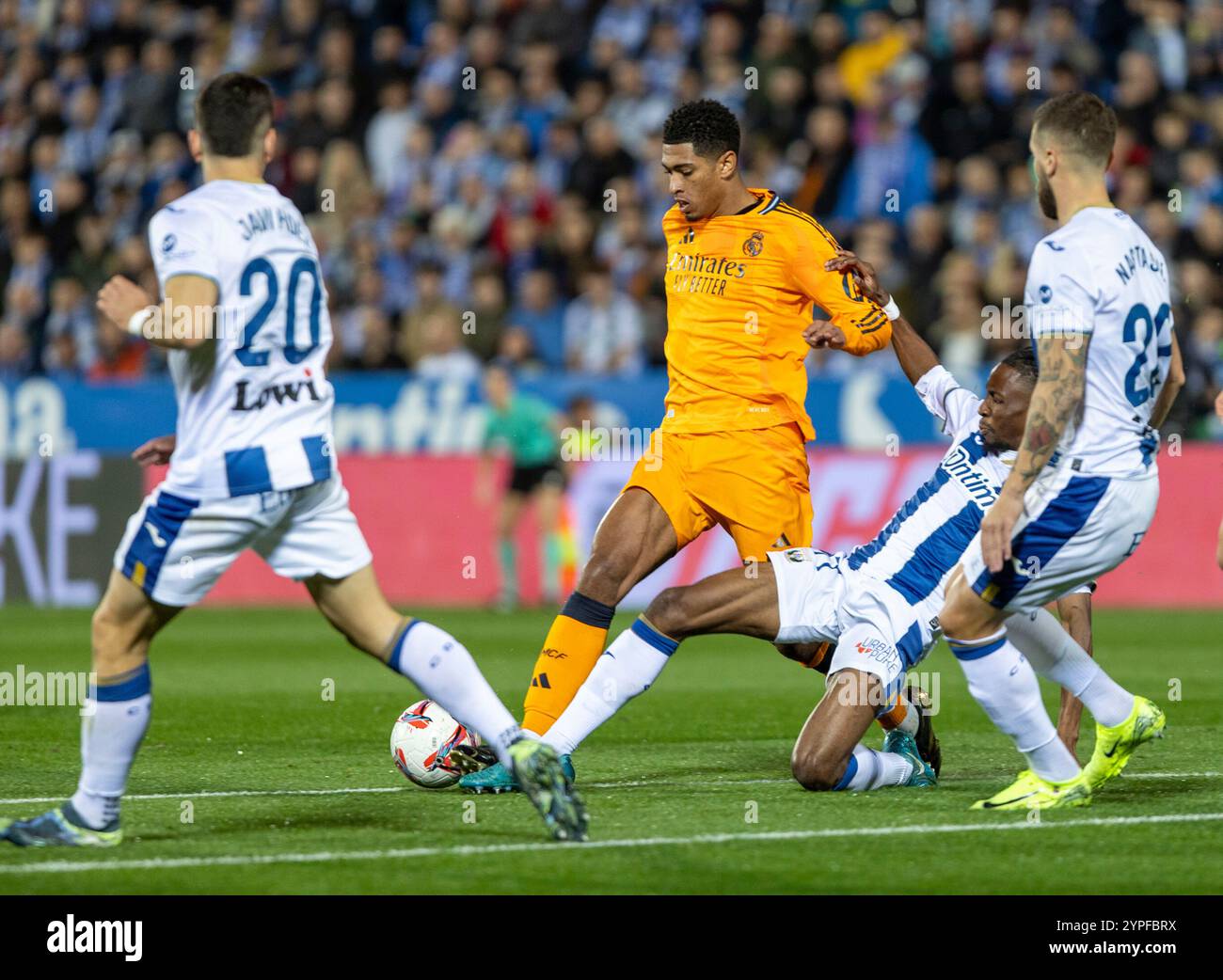 Bellingham real madrid 2024 hi-res stock photography and images - Alamy
