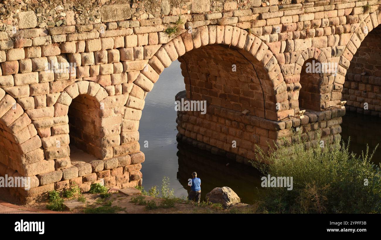 Ancient roman fishing hi-res stock photography and images - Alamy