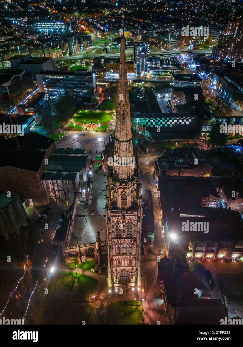 Coventry Christmas Market and Cathedral Stock Photo - Alamy