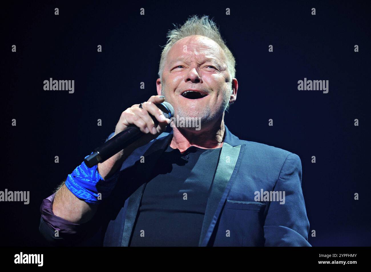 Night of the Proms 2024. Sänger Nick Van Eede Cutting Crew während ...