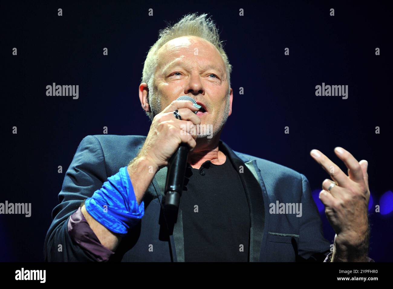 Night of the Proms 2024. Sänger Nick Van Eede Cutting Crew während ...