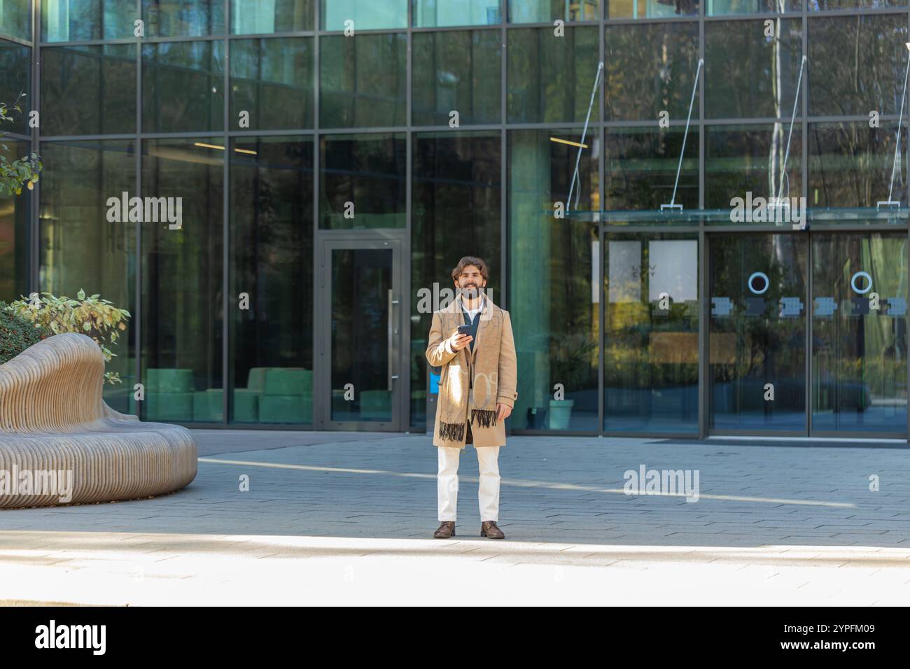 Answering text messages hi-res stock photography and images - Alamy