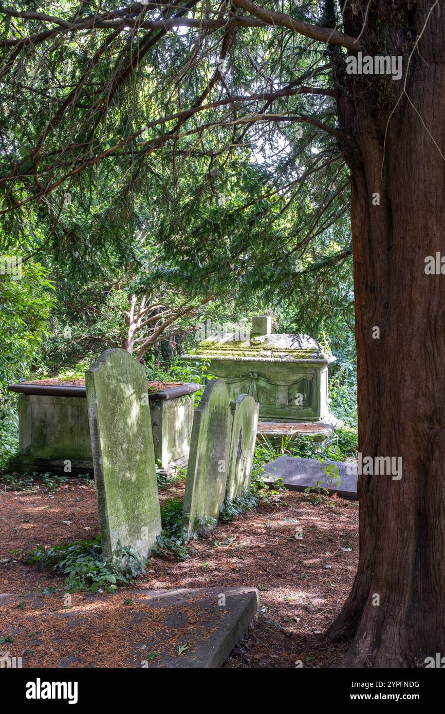 St John-at-Hampstead Cemetery, Hampstead, London Stock Photo - Alamy