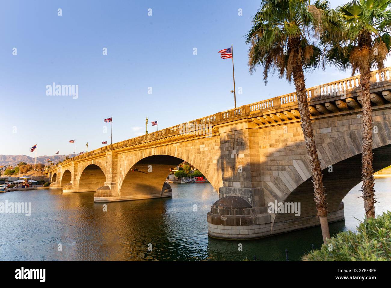 London Bridge in Lake Havasu, Arizona, USA Stock Photo - Alamy