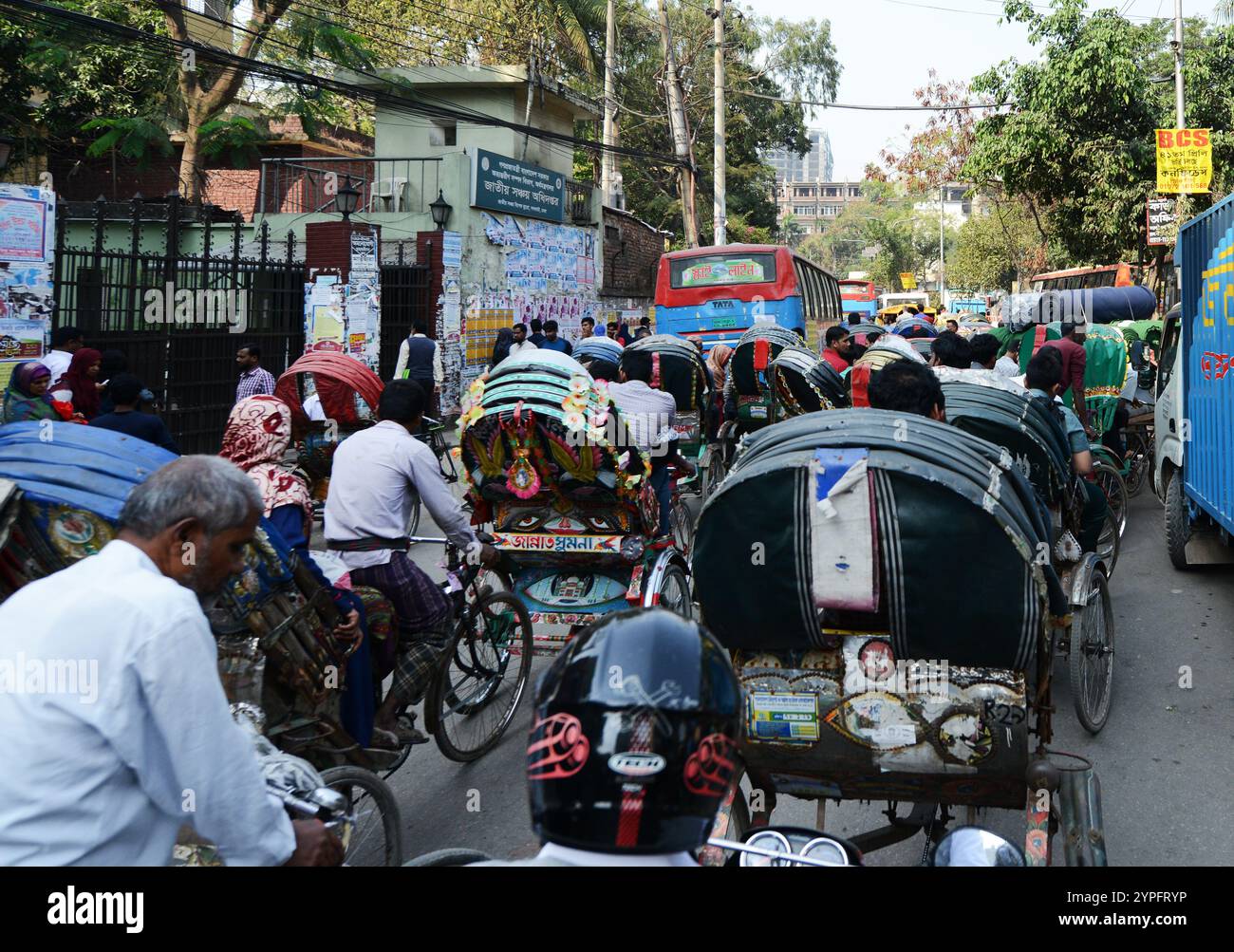 Colorful cycle rickshaws roaming the streets of Dhaka, Bangladesh Stock Photo - Alamy