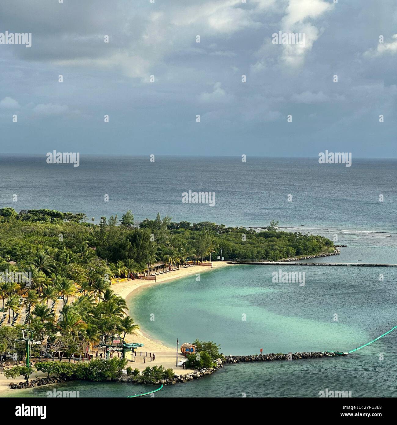 Mahogany Beach, Mahogany Bay, Roatan, Bay Islands, Honduras, Central ...