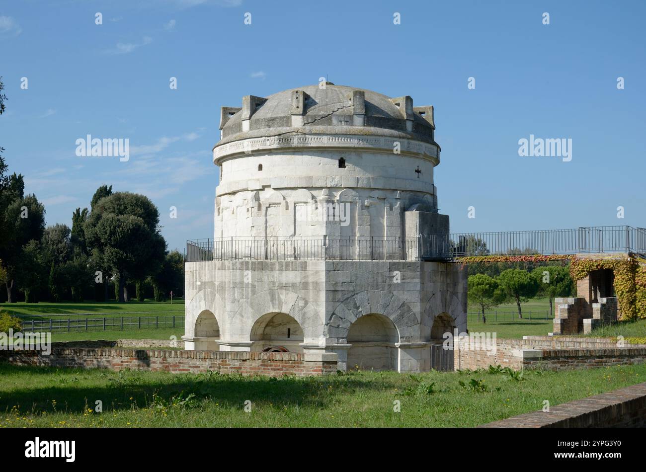 Landmarks ravenna hi-res stock photography and images - Alamy