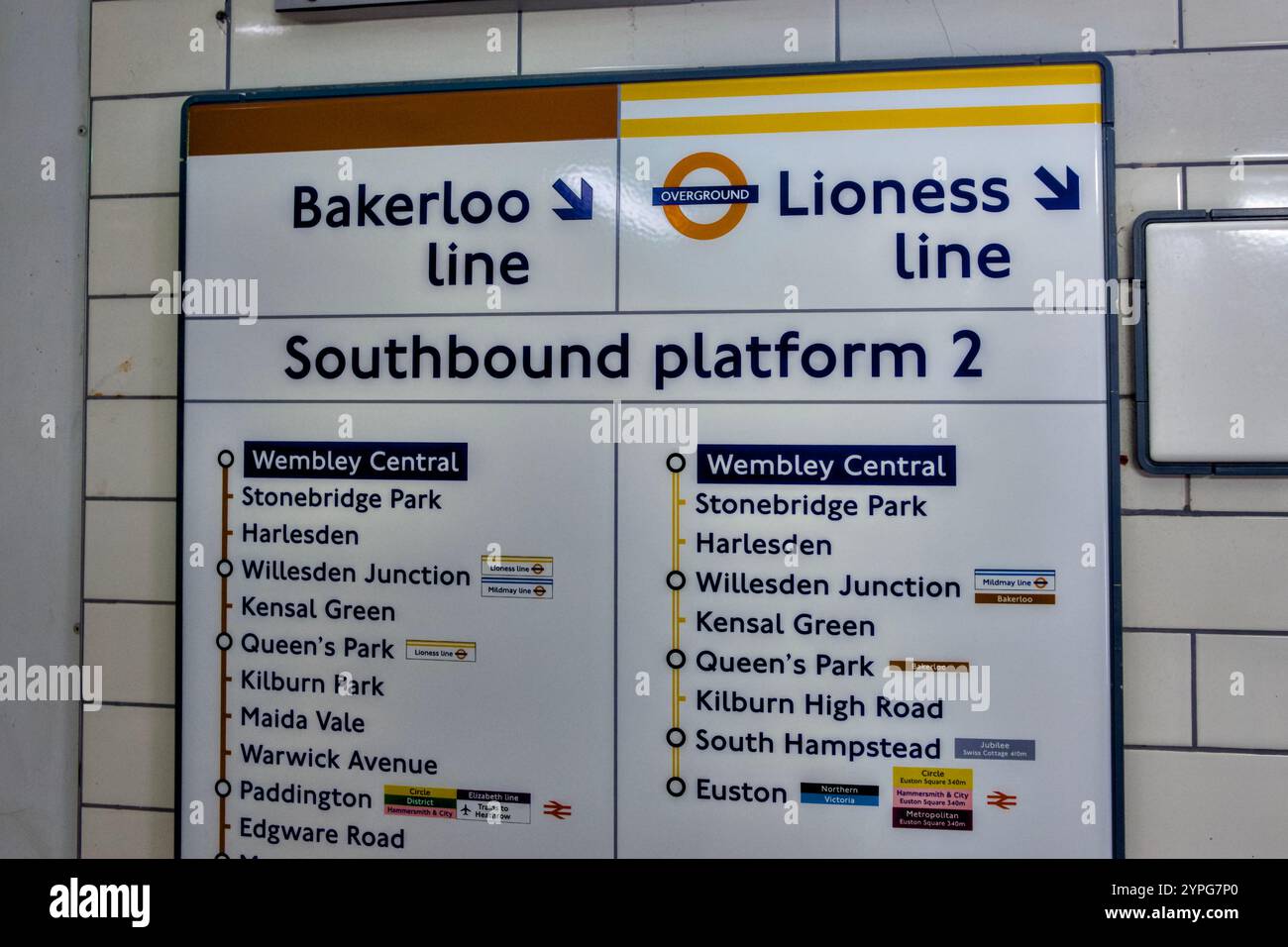 New Signage For The Renamed Lioness Line On The Old London Overground ...