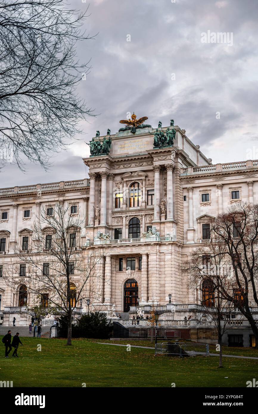 Vienna Landmarks at Christmas Stock Photo - Alamy