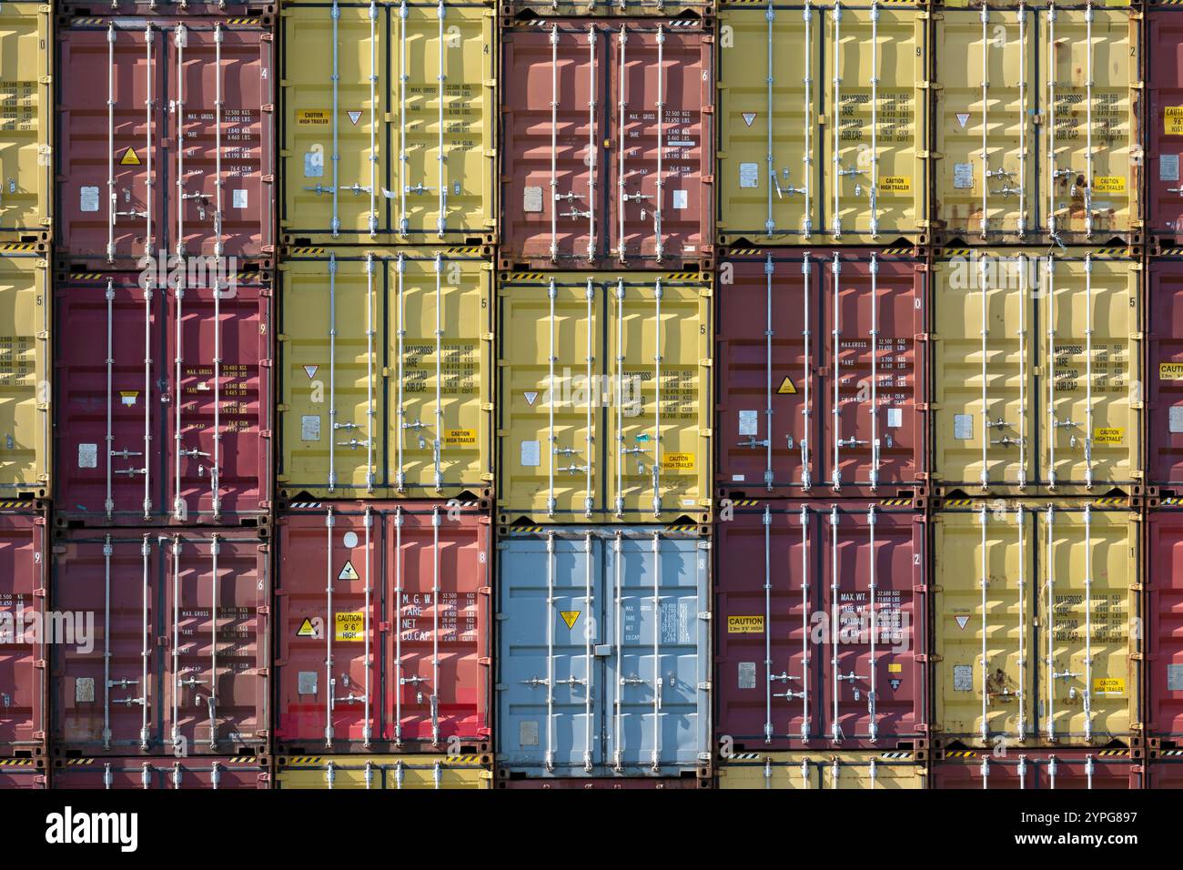 Iso shipping container hi-res stock photography and images - Alamy