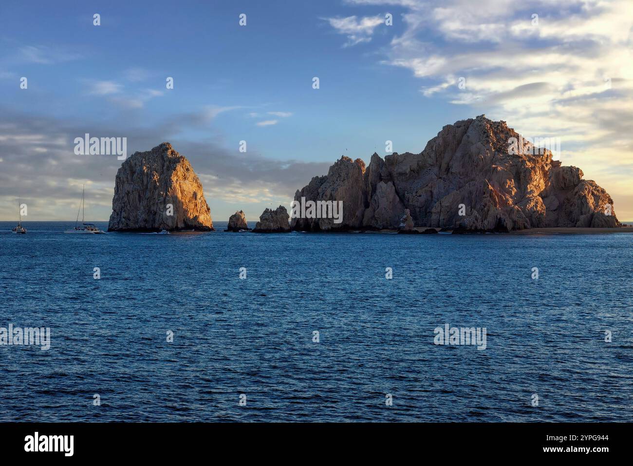 Natural rock formation, The Arch, in Cabo San Lucas, Mexico Stock Photo ...
