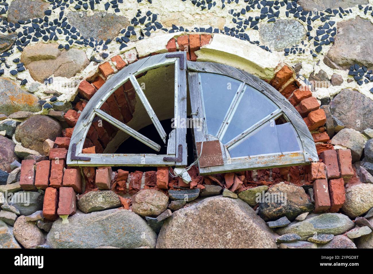 An old arched window niche in a stone wall Stock Photo - Alamy