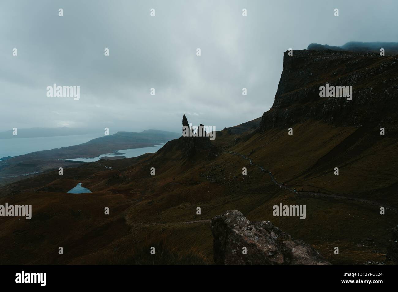 Old man of Storr, Isle of Skye Stock Photo - Alamy