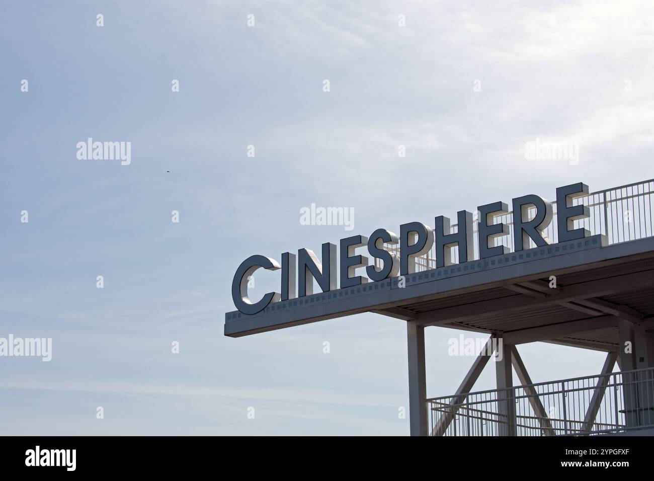 Cinesphere sign hi-res stock photography and images - Alamy