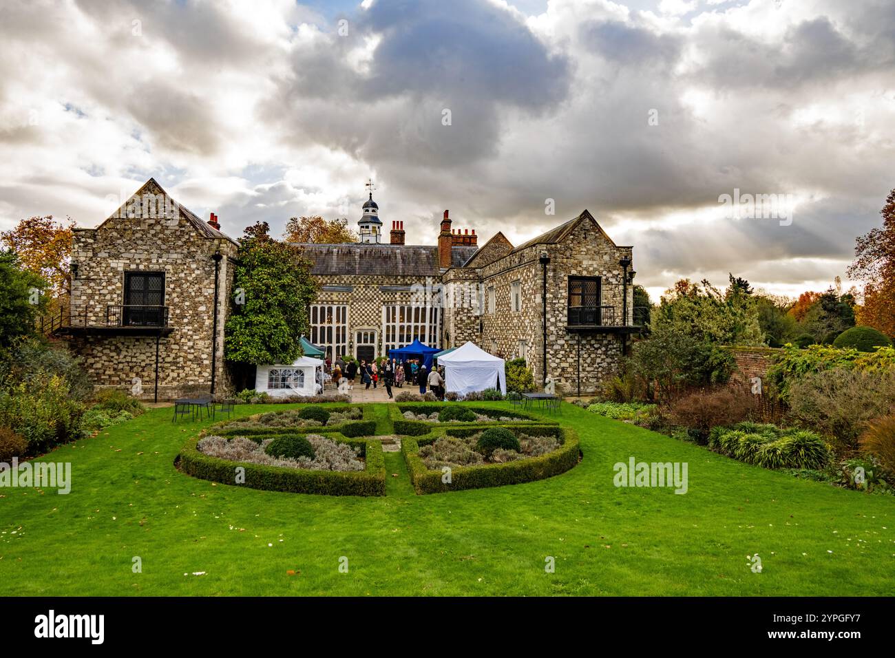 Hall Place and Gardens, Bexley, Kent, England Stock Photo - Alamy