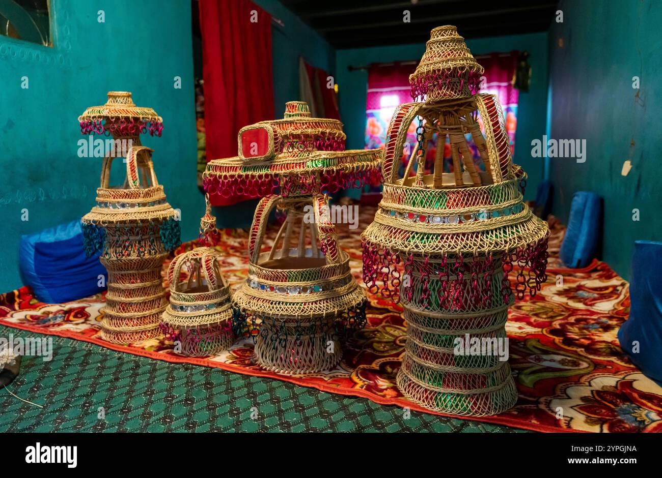Traditional kangris hi-res stock photography and images - Alamy