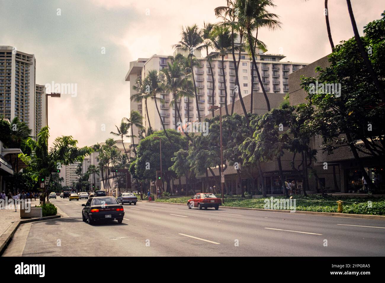 Kalākaua Avenue, view of the main street of Honolulu in 1991, Oahu (O ...