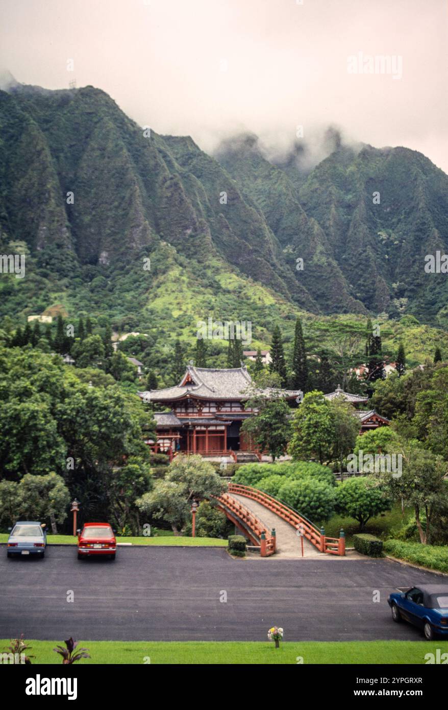 The Byodo-In Temple, a Japanese style Buddhist temple on the island of ...