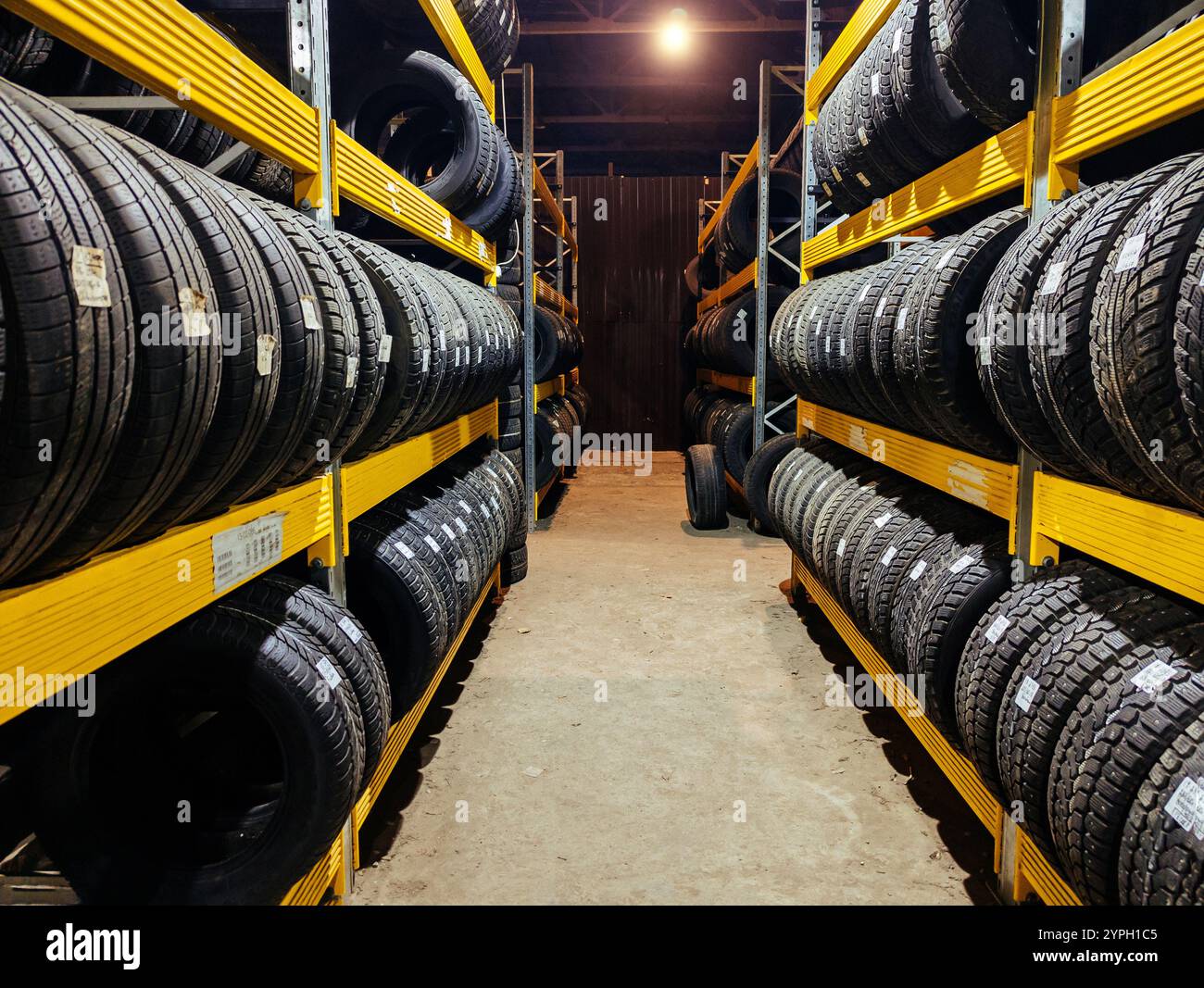 New truck tires stack hi-res stock photography and images - Alamy