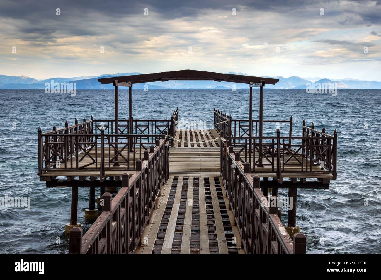 Disused Kaiser Bridge Restaurant pier at Benitses, Corfu, Greece Stock Photo - Alamy