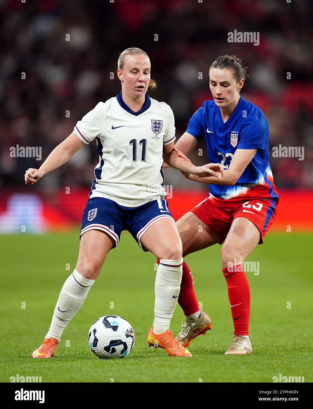 England's Beth Mead and USA's Emily Fox (right) during an international ...