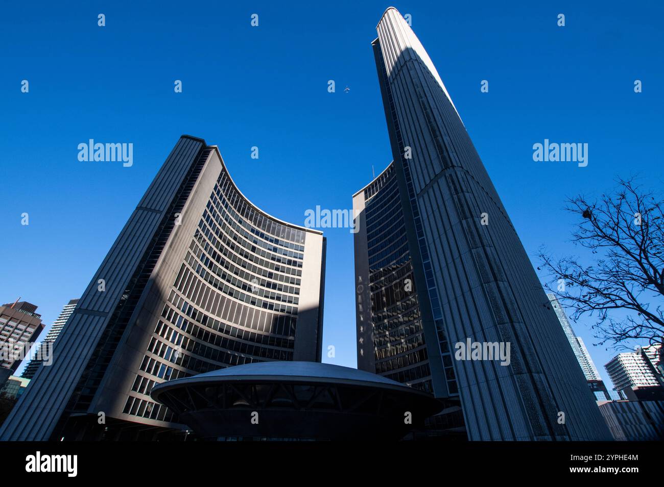 Toronto municipal buildings hi-res stock photography and images - Alamy