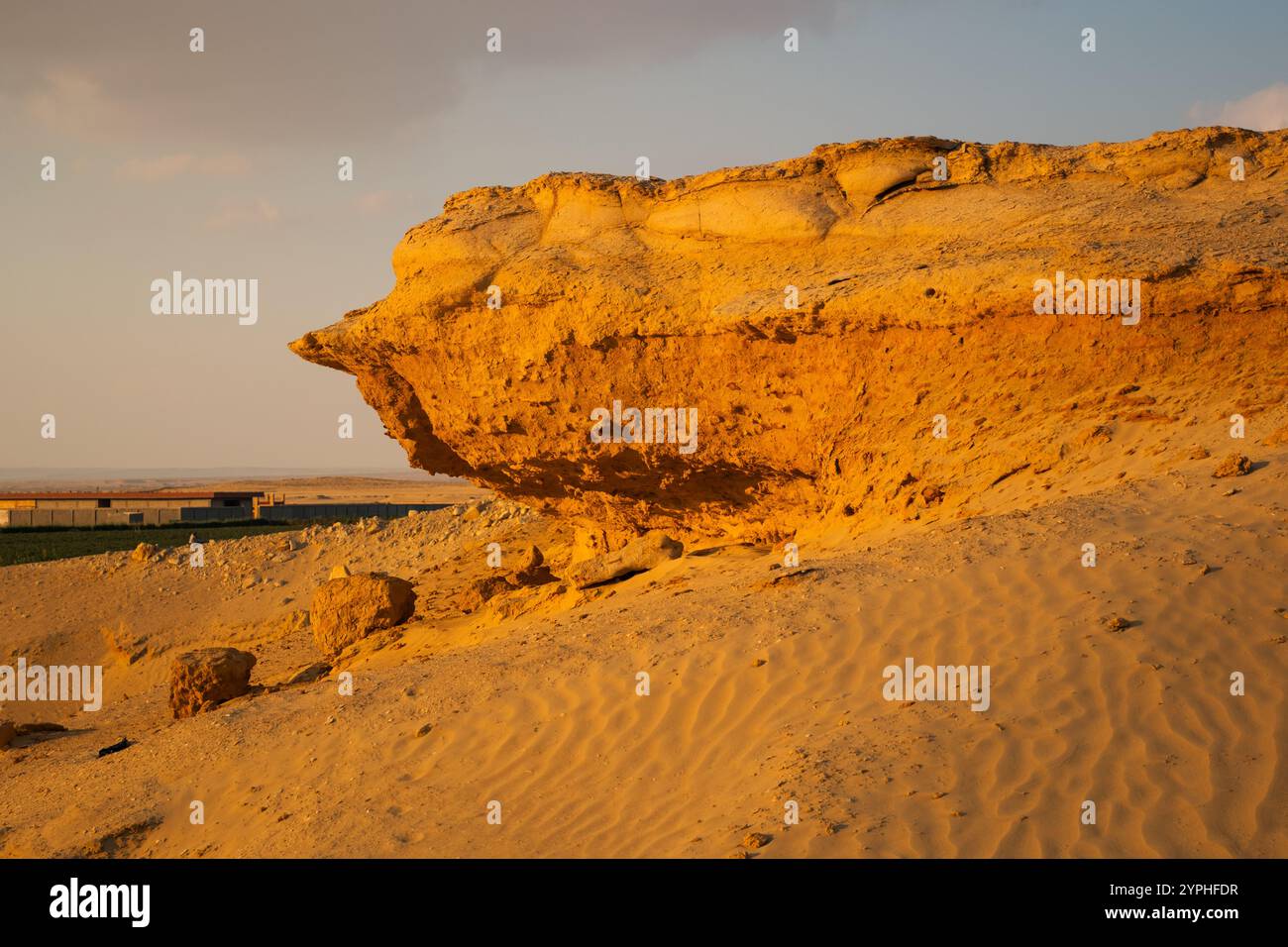 Yellow sand dunes hi-res stock photography and images - Alamy