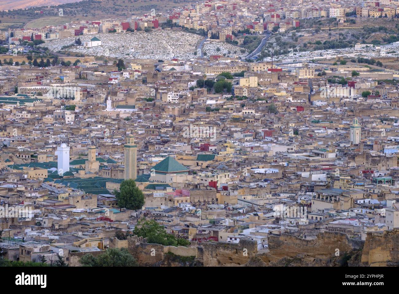 Al Karaouine Mosque, Built in the year 859, oldest university in the ...