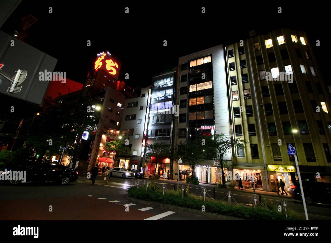 Tokyo night scene Ginza area Stock Photo - Alamy