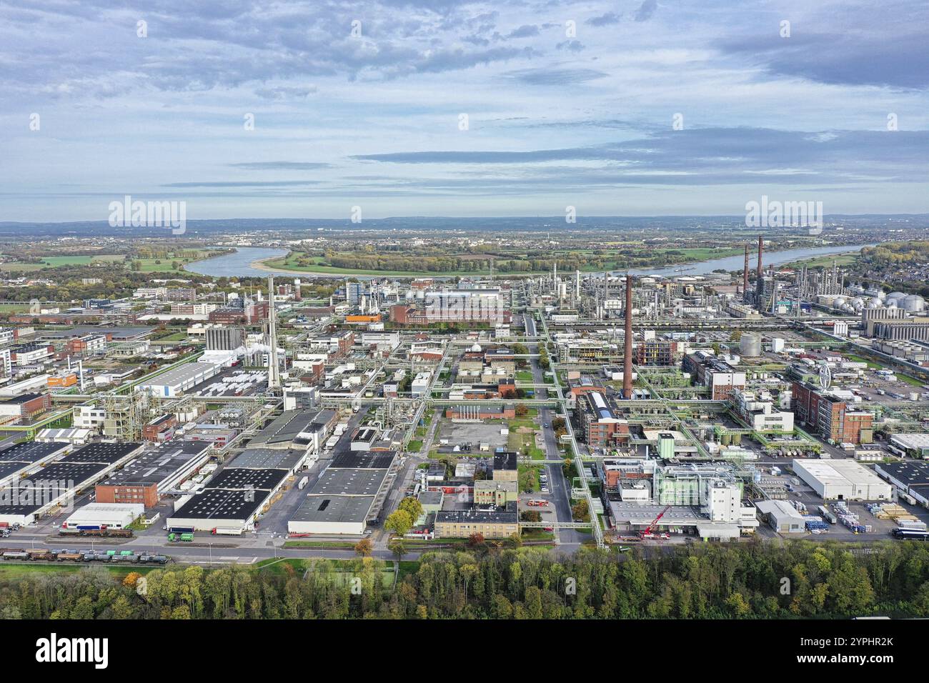 The chemical complex ?Chempark Dormagen? in North Rhine-Westphalia ...