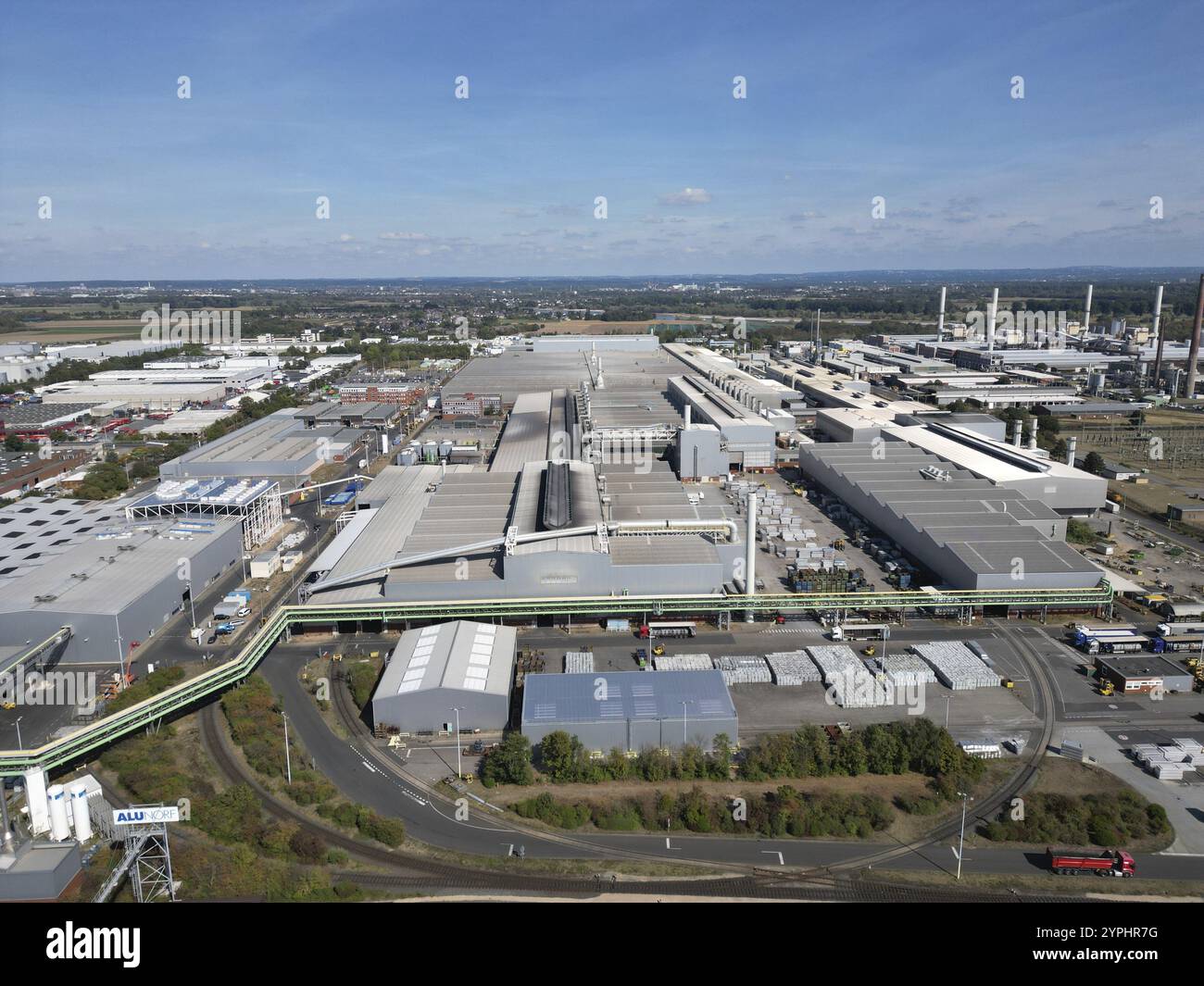 Aluminum slab hi-res stock photography and images - Alamy