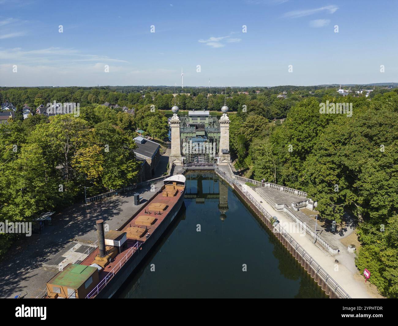 Ships in transport trough hi-res stock photography and images - Alamy