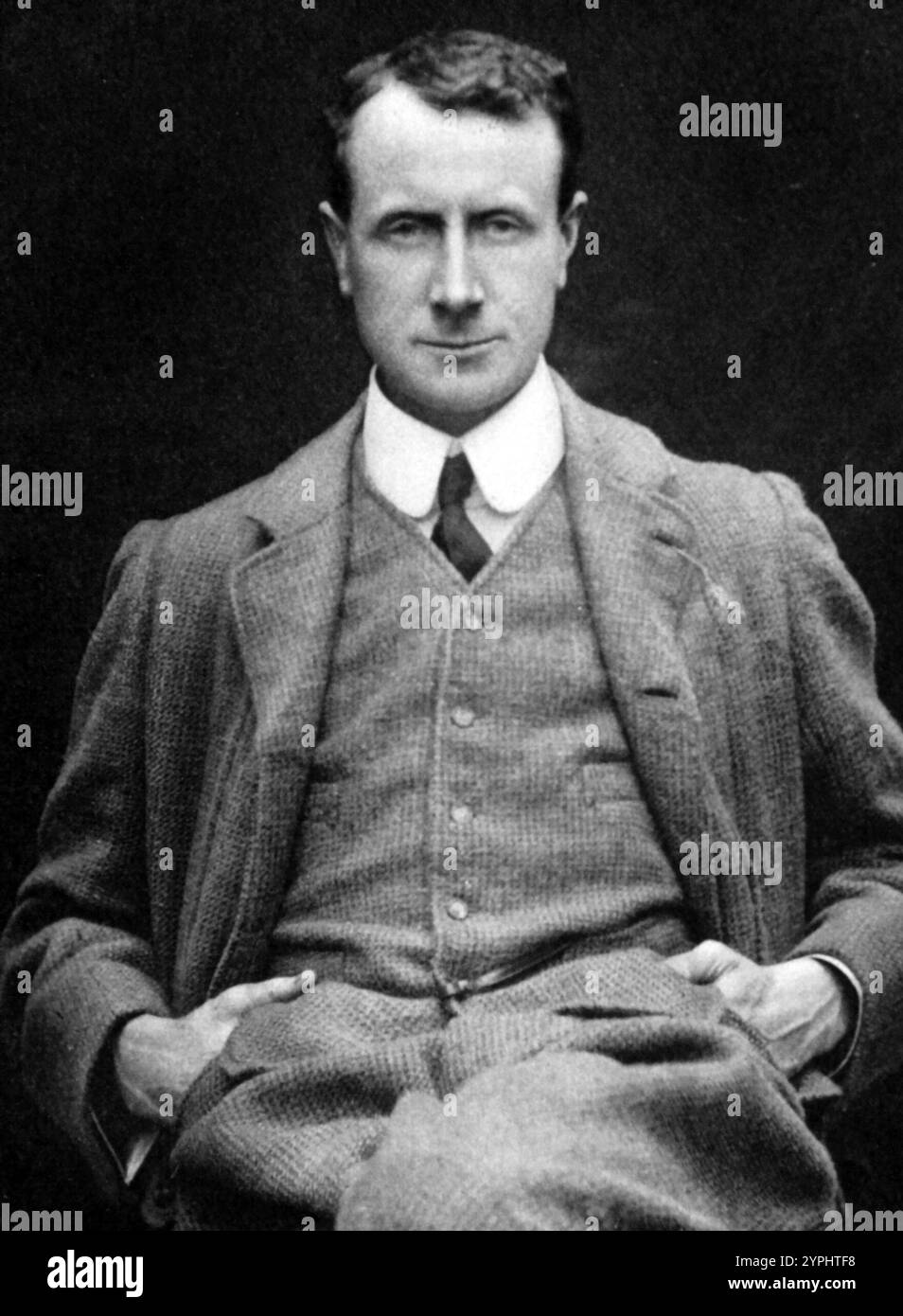 English polar explorer Black and White Stock Photos & Images - Alamy