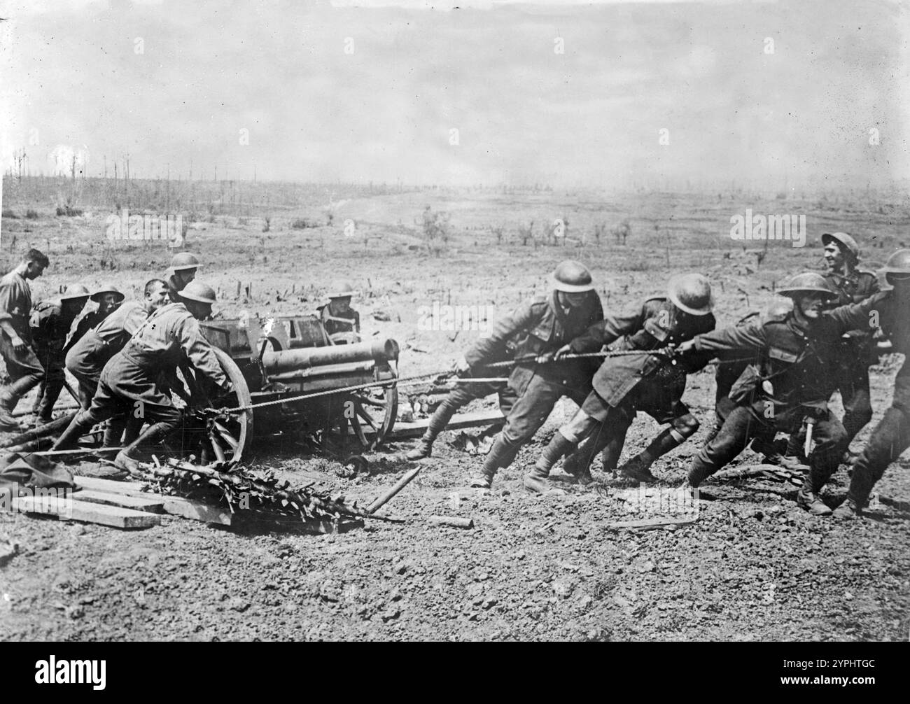 British troops hi-res stock photography and images - Alamy