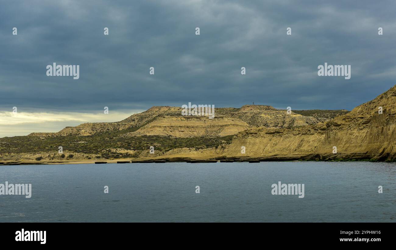 Coastal landscape with cliffs in Peninsula Valdes, World Heritage Site ...