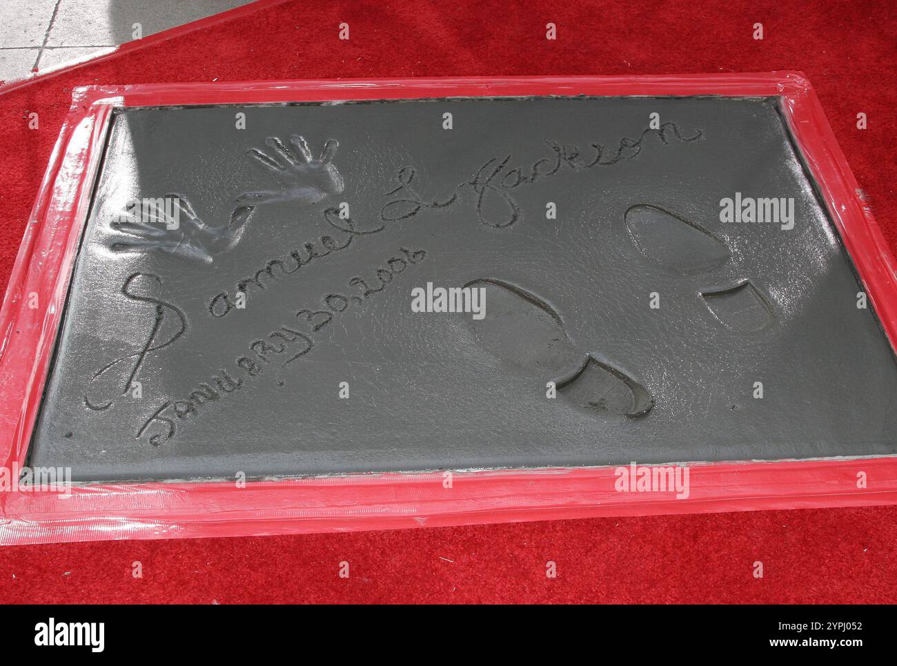 Samuel L. Jackson at the Hand & Footprint Ceremony for Samuel L ...