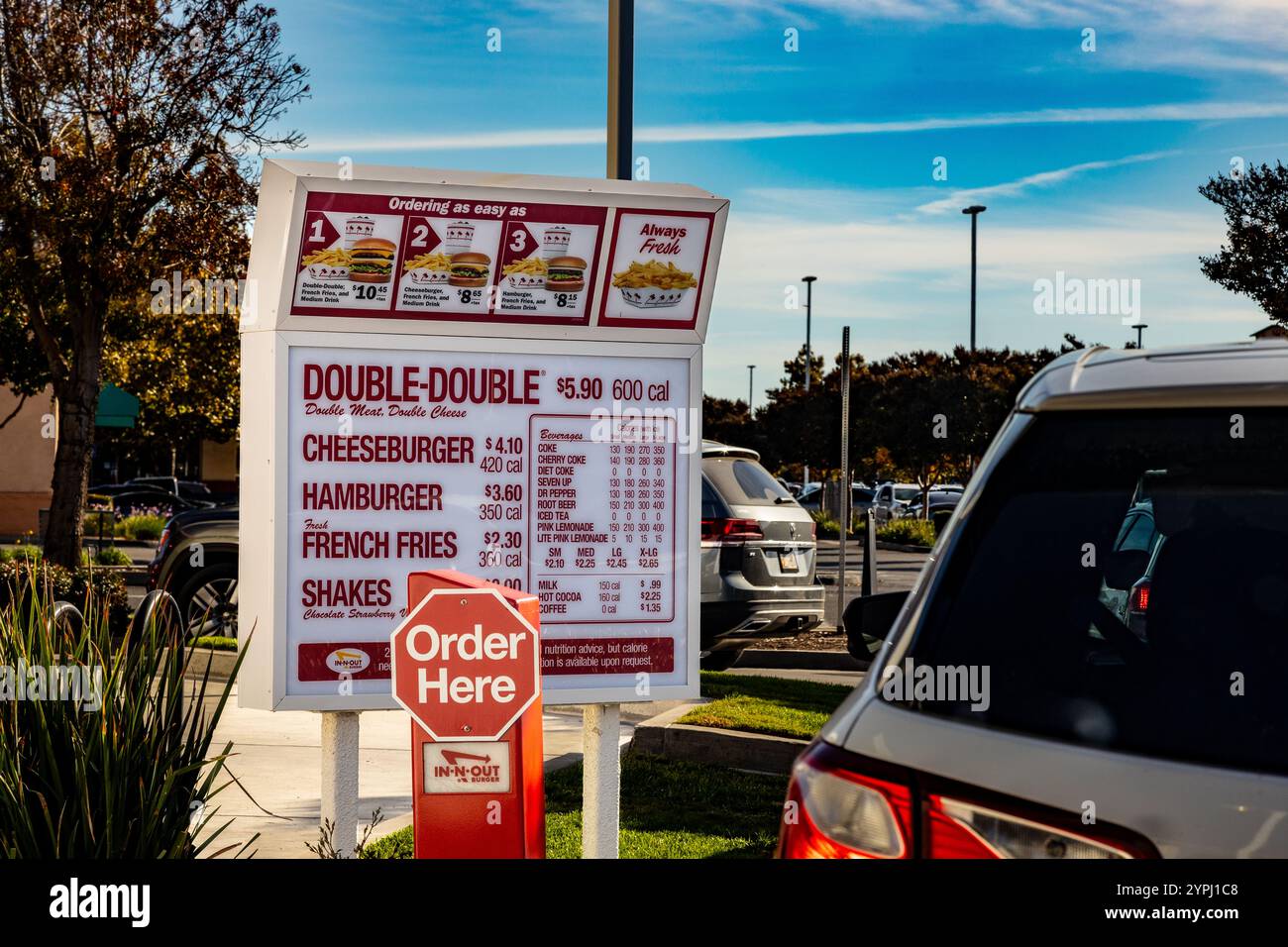 In-N-Out Hamburger in Turlock California USA Stock Photo - Alamy